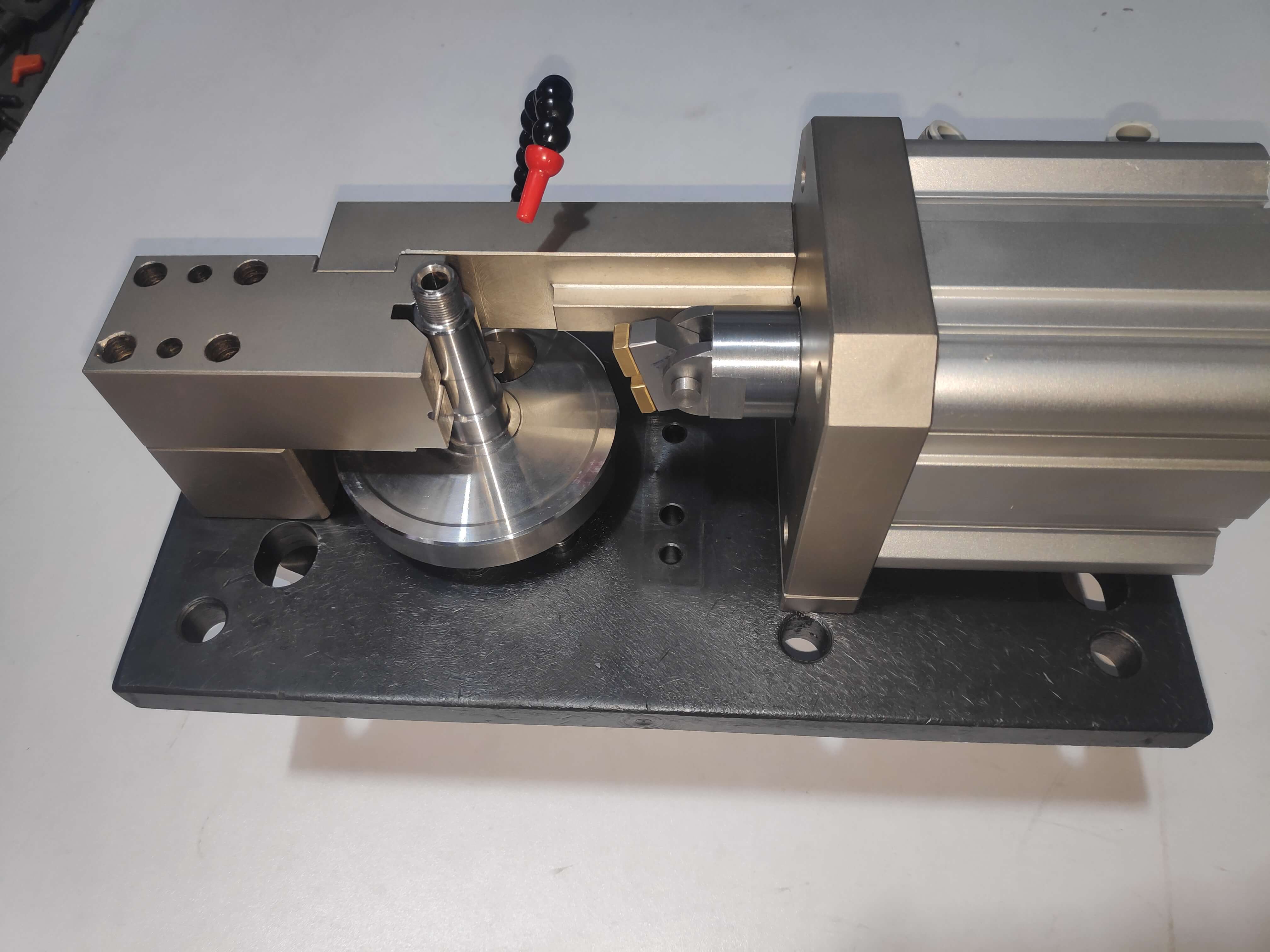 Max Toolings